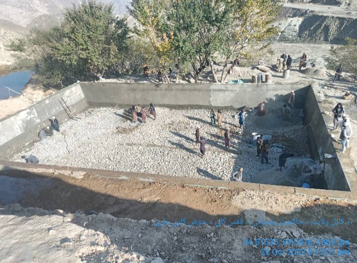 تیم تخنیکی حوزه دریایی کابل وسطی از کار ساختمانی پروژه حوض قریه قفس ...